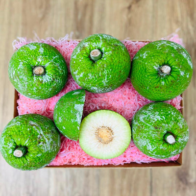 Mixed Coconuts - Medium (4 Coconuts) - Tropical Fruit Box